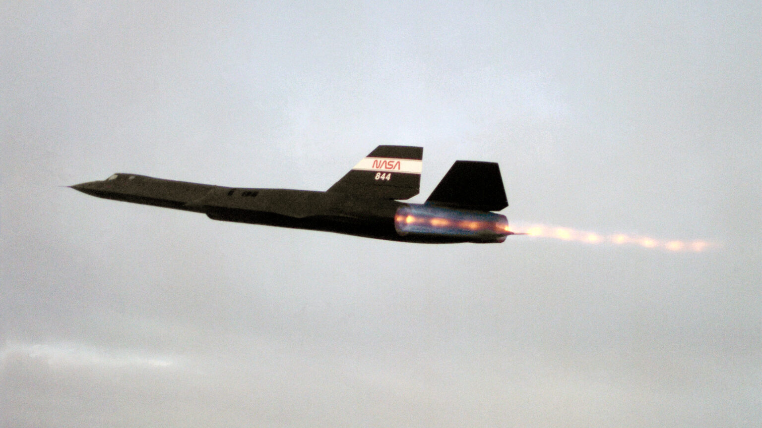 SR-72 Son of Blackbird - Specs, History & Facts | Fastest Planes