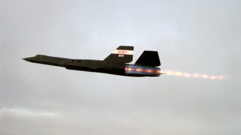 SR-72 Son of Blackbird - Specs, History & Facts | Fastest Planes